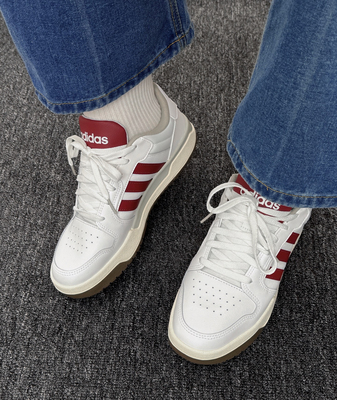 Adidas阿迪达斯防滑耐磨低帮时尚百搭男女同款板鞋新款JQ3926