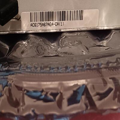 华为SSQ5CXLLN01，全新原装金边好货，有质保，可开票