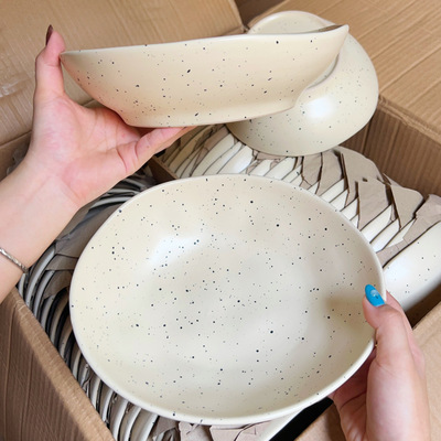 Splashed cream wind hand kneaded irregular shaped ceramic bowl, large capacity spaghetti bowl, deep plate fruit salad b
