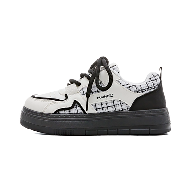 环球厚底格子布平底白黑色