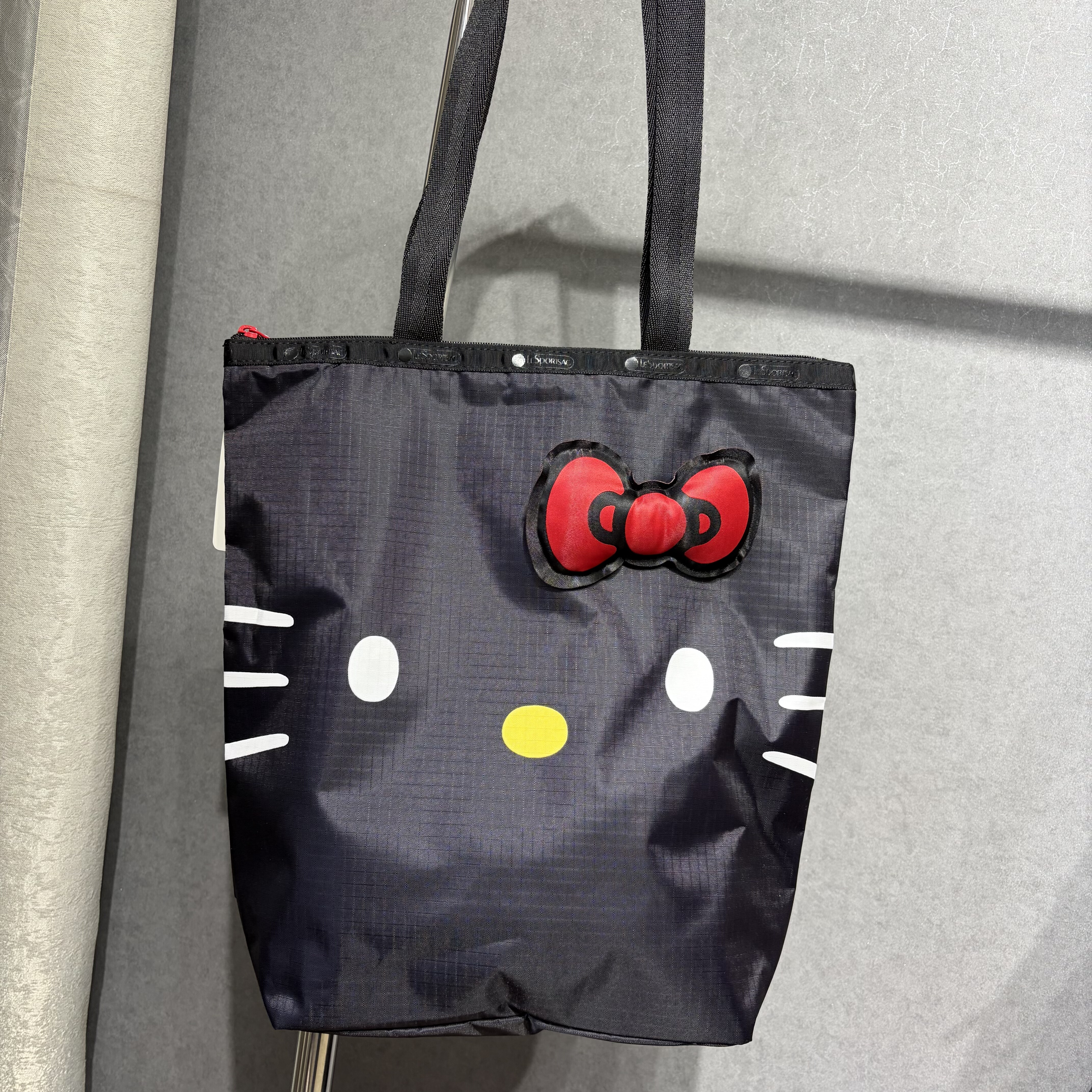 大脸猫托特立体挂件通勤大容量单肩包购物袋卡通可爱托特包尼龙布
