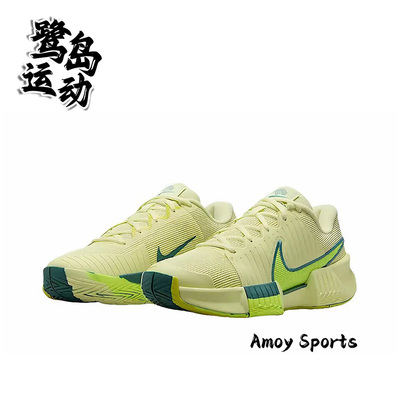 NikeChallenge女子训练网球鞋