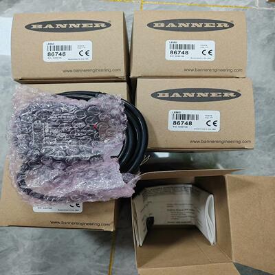 LE550I 邦纳BANNER 激光位移传感器 全新原装正品