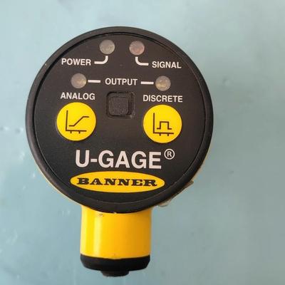 （设备配件）Banner超声波传感器U-GAGE，功能完好，成品见图。2