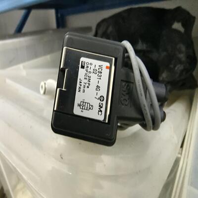 SMC电磁阀VCB31-4G-7-02 全新