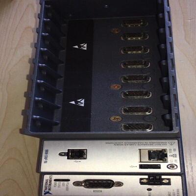 NI cRIO-9066模块，几乎全新，需要的