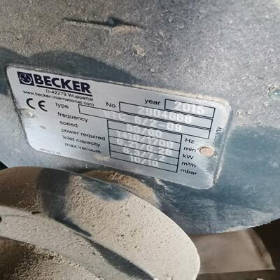 BECKER贝克真空泵VTC6/2-09功能正常