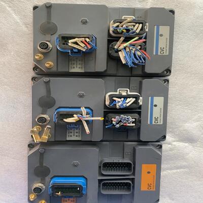 [德峰]NDC Kollmorgen AGV 控制器 CVC600