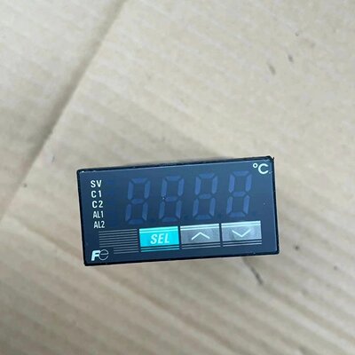 议价富士温控表 PXR3TGY1-0V000富士温控表可维修