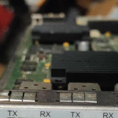 华为HECM，编码020SNV，拆机16张，