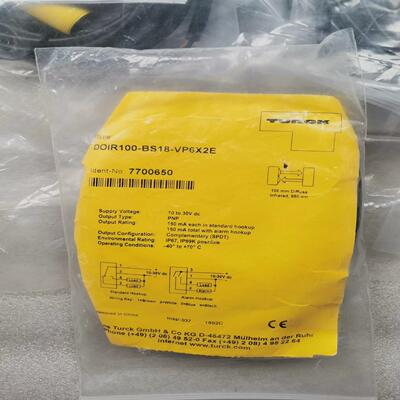 TURCK 接近开关 DOIR100-BS18-VP6X2E