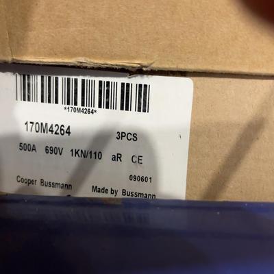 Bussmann熔断器170M4264 500A 690V