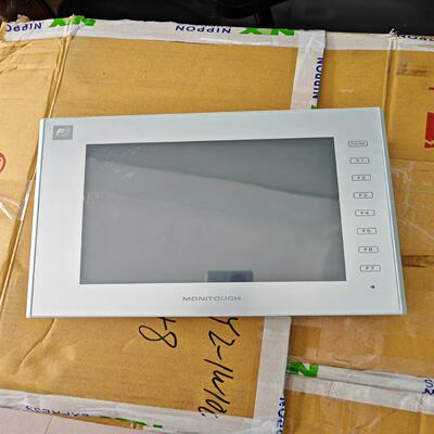 客户发过来的富士触摸屏V9100iC，22年出厂成色新，更换
