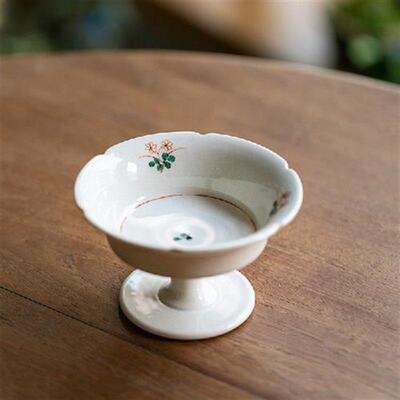 Japanese Style Grass and Wood Gray Glaze Handmade Flowers
