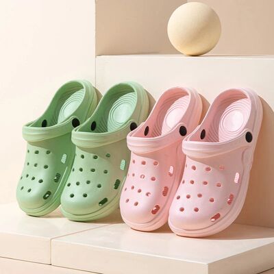 Women Clogs Summer Female Sandals Thick Bottom Home Slides S