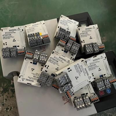 Lenze伦茨E82ZAFPC010IO端子板、模块