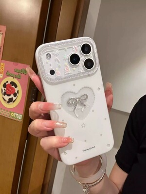 韩系简约闪粉镜头镂空爱心适用于苹果17pro手机壳iphone15保护套14高级感小众13全包新款16promax女max超好看