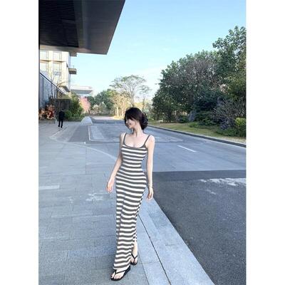 kumikumi设计感辣妹条纹吊带连衣裙女装夏季别致减龄修身显瘦长裙