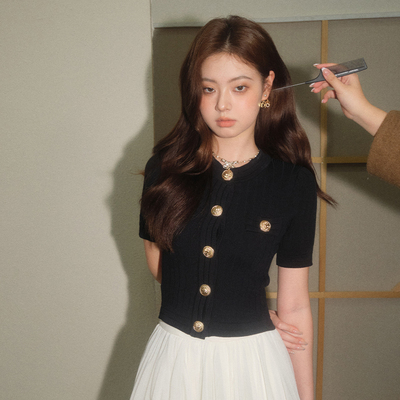 OLIVIADUO金扣小香针织