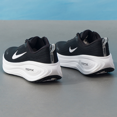 NIKE耐克男子正品迈柔VOMERO PLUS运动训练缓震跑步鞋HV8150-002