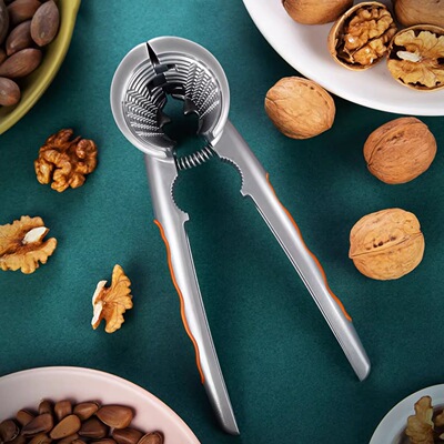 Walnut clip for household use, multifunctional nut opener, hazelnut opener, sheller tool, chestnut clip pliers
