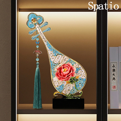 Spatio新中式珐琅彩牡丹琵琶摆件