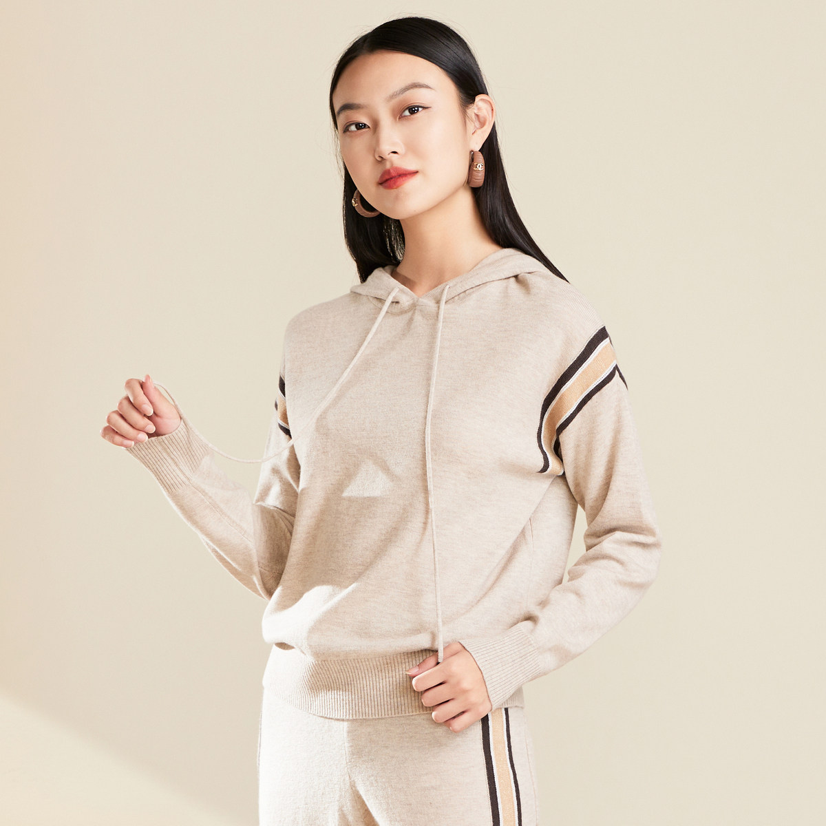 春竹2026春季新款舒适100%绵羊毛保暖时尚百搭连帽毛衣女内搭套衫