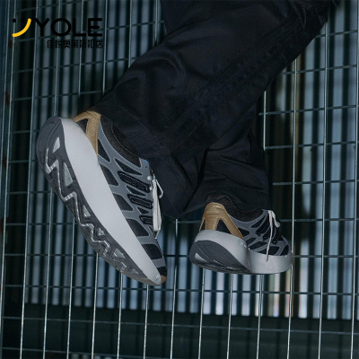 Adidas/阿迪达斯正品三叶草男女运动厚底耐磨缓震跑步鞋JP9185