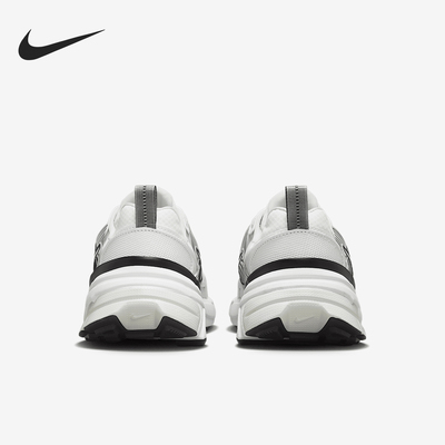 Nike/耐克正品V2K RUN女士耐磨轻便复古低帮老爹鞋HF5342-100