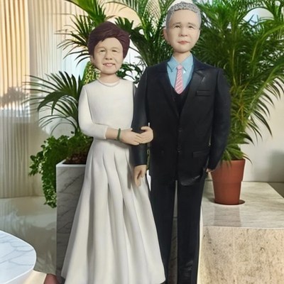 软陶人偶定制玩偶蜡像泥塑摆件手工捏泥人真人像情侣生日结婚礼物