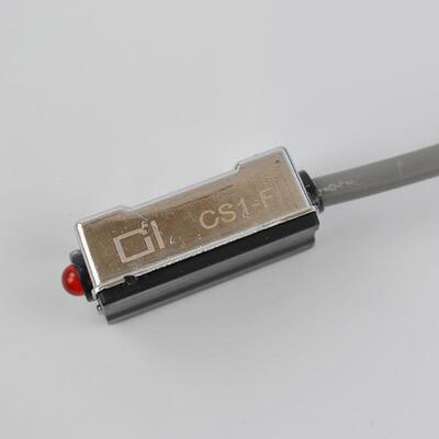 cs1-f气缸磁性开关感应器感应传感器磁感应cs1-j磁力限位磁开磁环