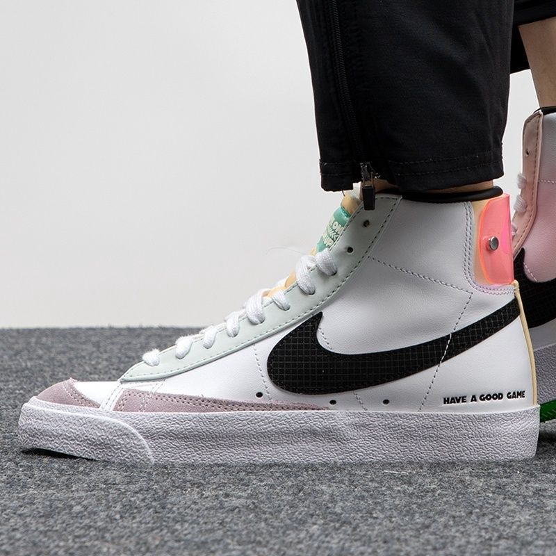 Nike Blazer 女子防滑耐磨舒适百搭高帮复古运动休闲鞋DO2331-101