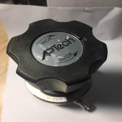 APTECH  AP1410TSM 2PW  MV4 MV4 4.08 手动调压阀