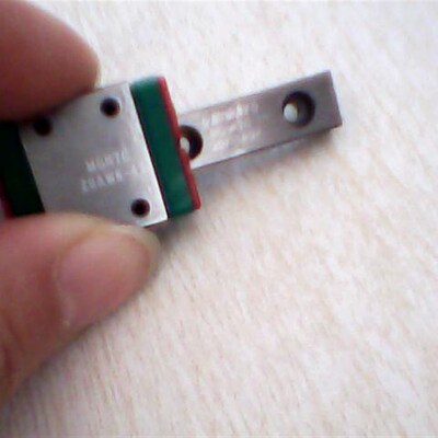国产直线导轨HGH/HGW/15 20 25 30 45CA/HIWIN上银导轨滑块线轨