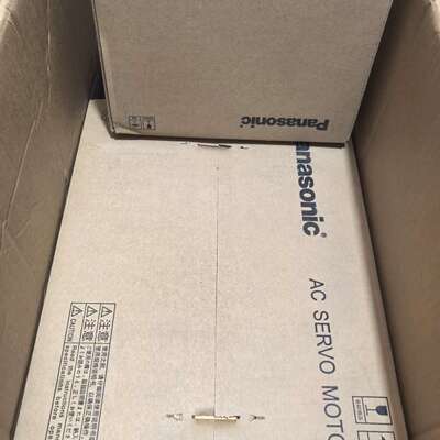 MDDLN45SE伺服驱动器，电机MDMF102L1G6议价