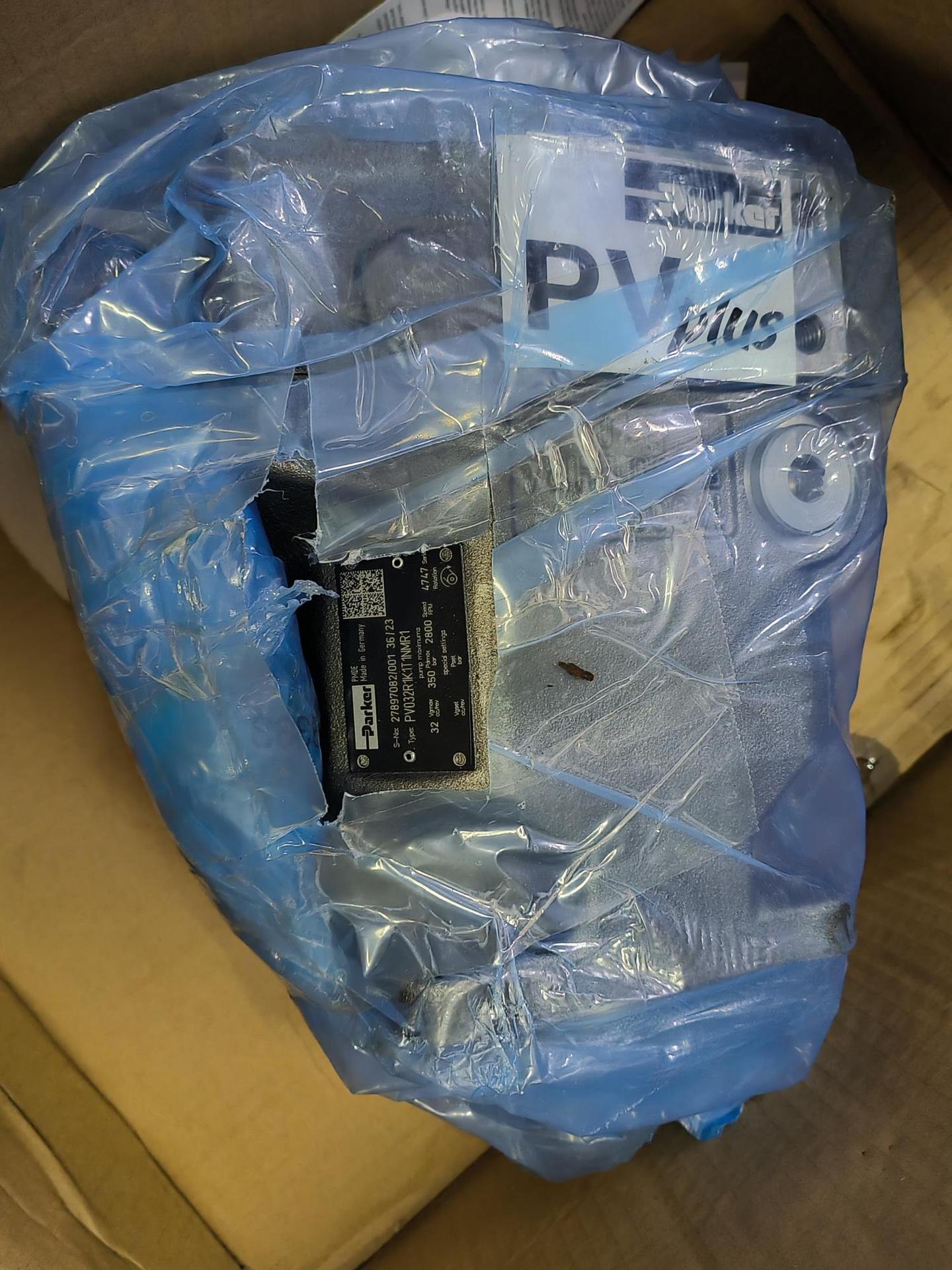PV032R1K1T1NMR1 parker泵其他液压元件后法兰式