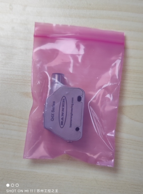 BANNER传感器Q4XFPLAF110-Q8，二手九成新，现货拍摄，库存仅1个