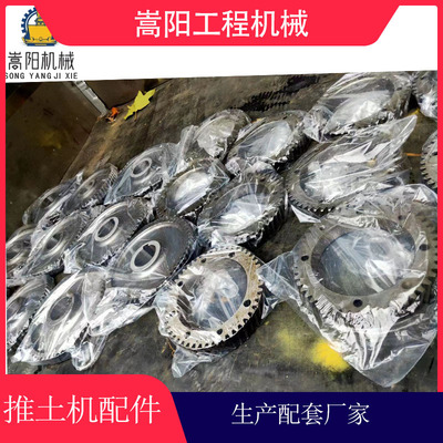 175-15-42412推土机配件 SD22油缸体