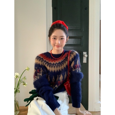 范雯雯 漏光胶片 费尔岛提花圆领毛衣女冬甜美菱格复古针织上衣