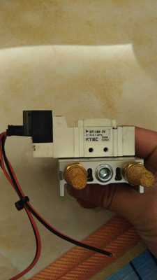 ETEC DF1100-2V 电磁阀 进口拆机件  SY3120同款 用法一样