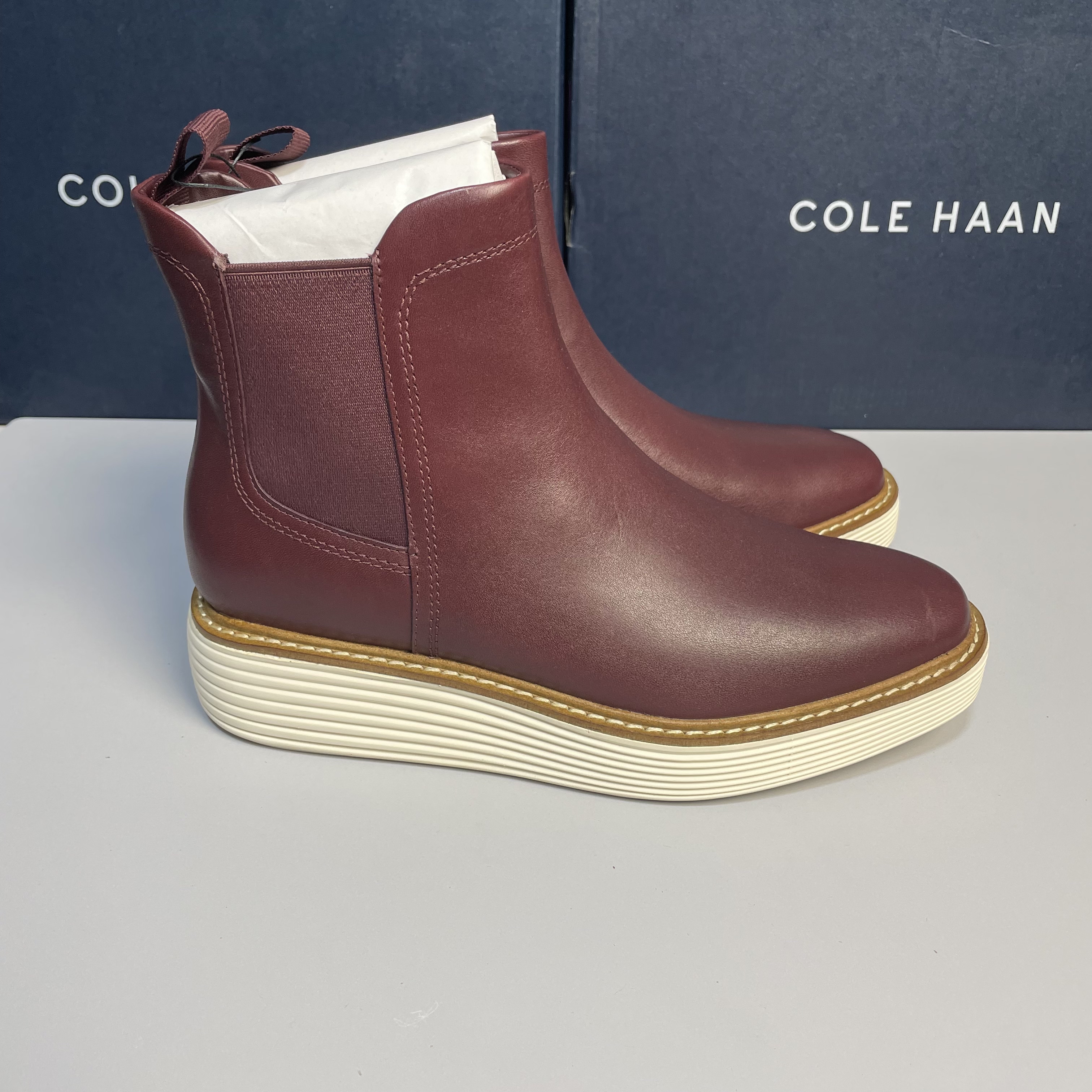 Cole Haan/歌涵 女鞋时尚潮流休闲切尔西靴秋冬舒适轻盈百搭短靴