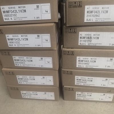 MSMF042L1V2M 400W刹伺服电机 工控自动化设备配件议价维修