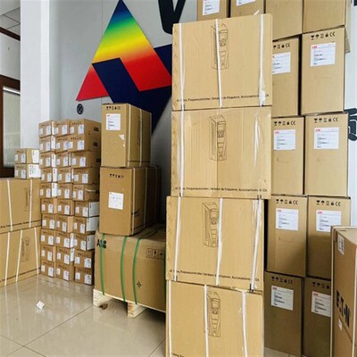 ABB变频器ACS550-01-03A3-04A1-05A4-06A9-08A8-012A-015A-023A-4
