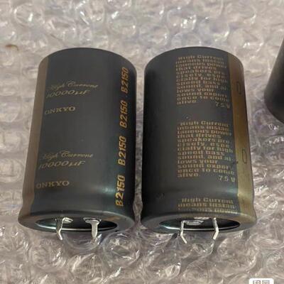 【议价】75v10000uf日本尼吉康磨砂皮金装全新电解电容实物图