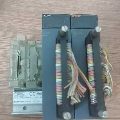 【议价】三菱QX41，QY41P模块各一个 配有底座Q52B