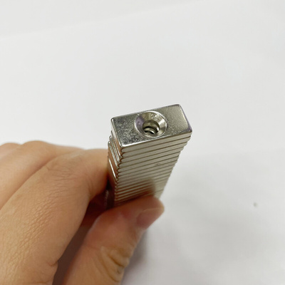 。长方形F20X10X3mm单孔稀土永磁王磁铁钕铁硼吸铁石磁钢强磁