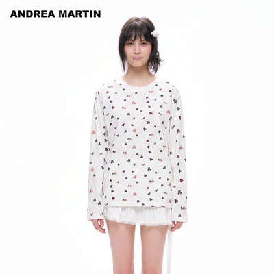 严选ANDREA MARTIN2026秋新款可爱满印小熊玩偶挂绳减龄女长袖T恤