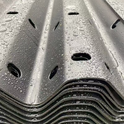 现货波形护栏板高速公路防撞护栏热镀锌喷塑两波护栏板三波护栏厂