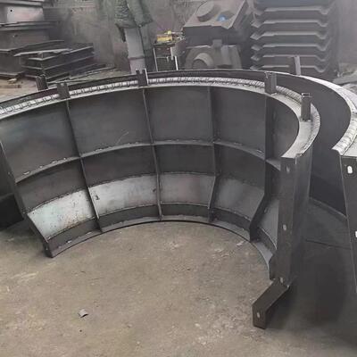 浇筑凝混土防撞路墙钢模具NXU公路桥梁道中央隔带防撞护栏钢模分