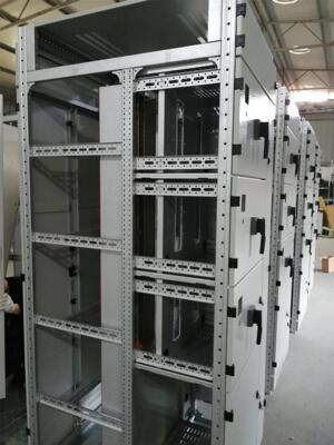 MNS配电抽屉电容柜  MNS开关柜体 箱体骨架件配置